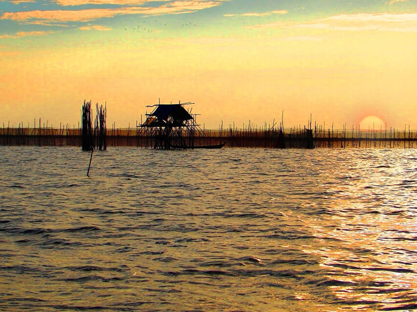 Mechrey Floating Village Sunset Tour on Tonle Sap Lake